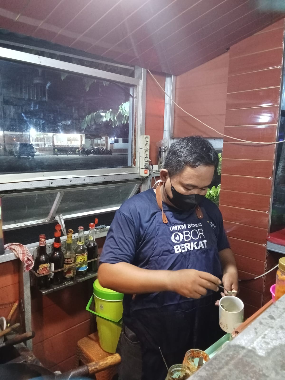Usaha Nasi Goreng Mulai Stabil, Ini Prinsip yang Bapak Daniel Pegang ...